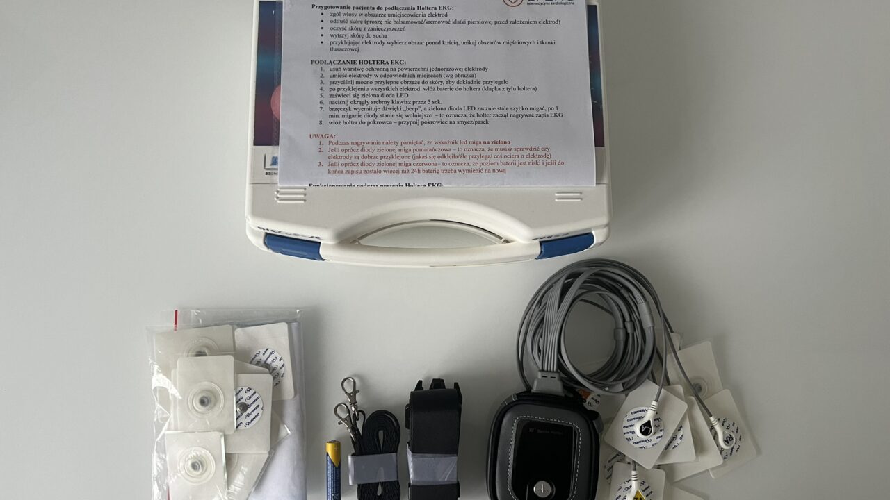 Jak Założyć Holter EKG W Domu - Holter EKG 12-odprowadzeń Model BI6600